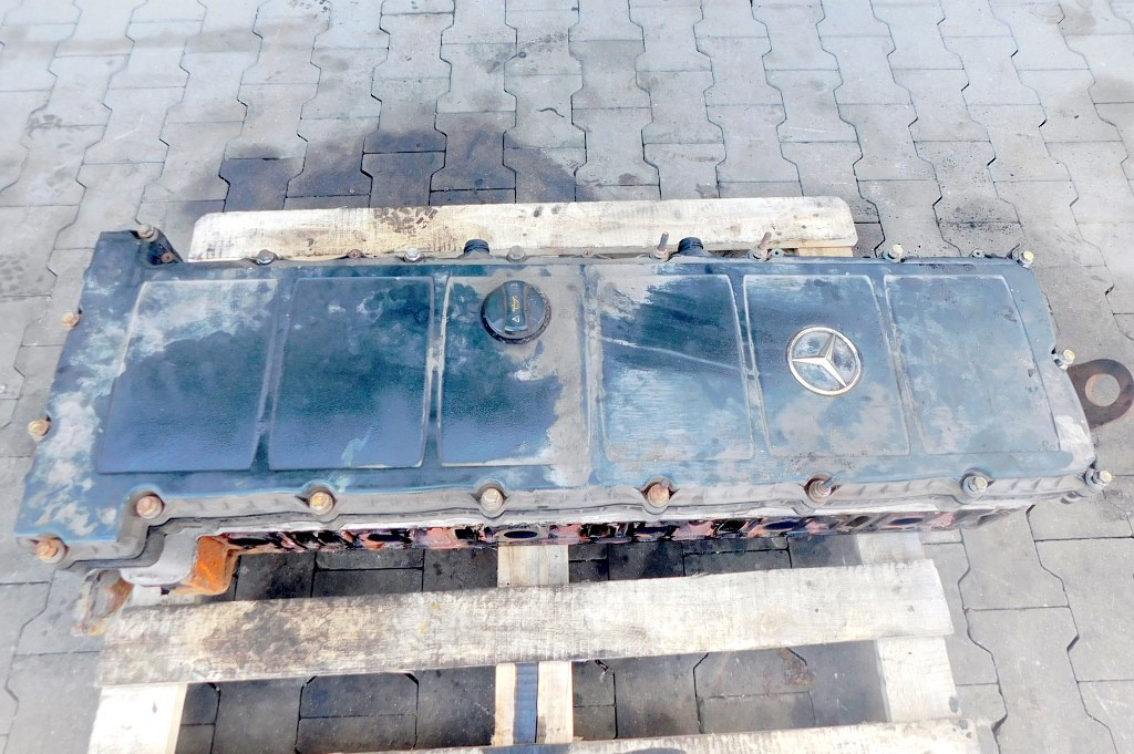 MB ACTROS MP4 12r EURO 5 OM471 LA GŁOWICA KOMPLETNA | Adamex - części ...